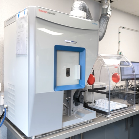 Laboratoire d'analyse de métaux pour l'industrie - Autocycling